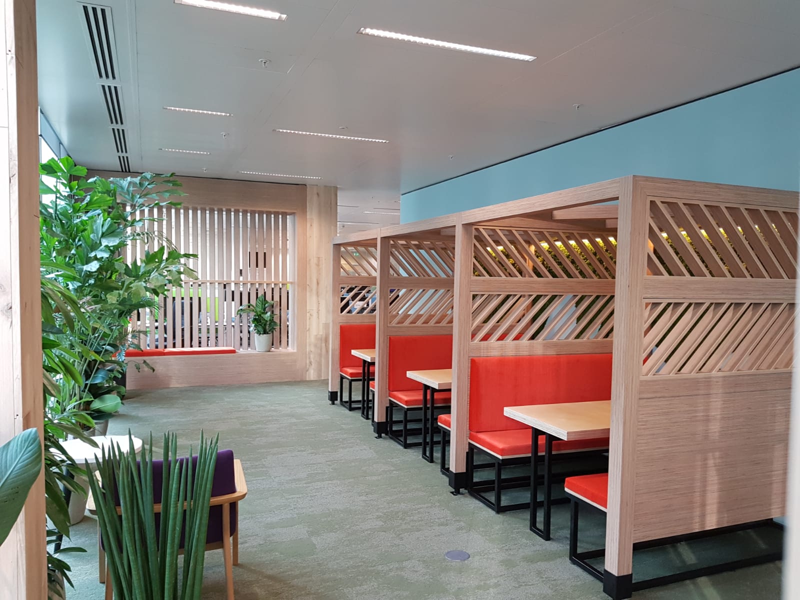 Bespoke Office Zoning - Spinningfields - Bespoke Breakout Space ...
