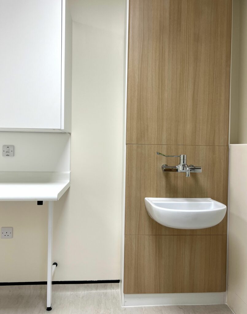 Kelsall Medical Centre - Clinical IPS and Furniture - Bridgewater ...